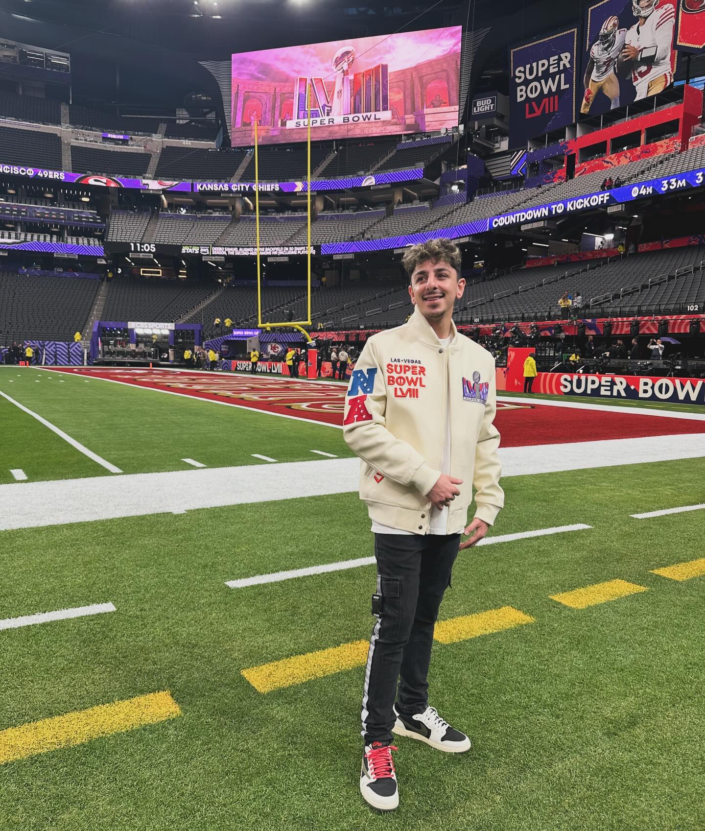 Faze Rug Height, Weight, and Physical Measurements - CeleHeights