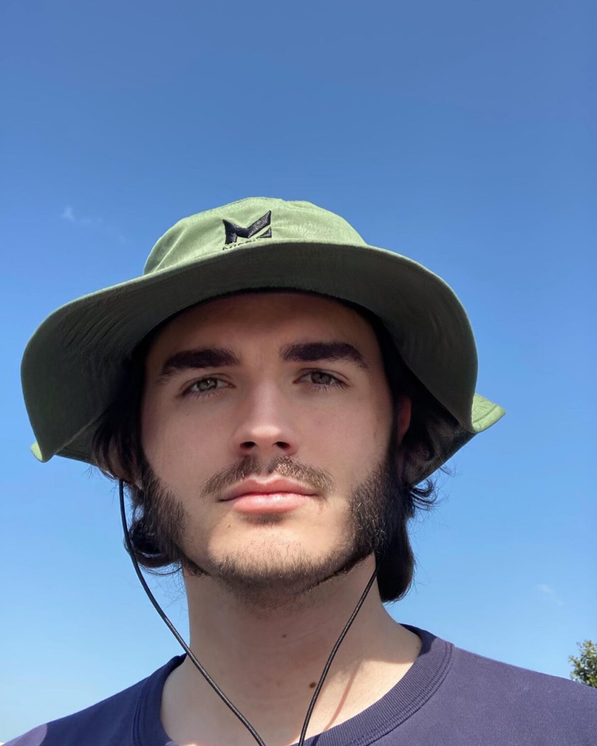 Jschlatt Height, Weight, and Body Measurements - CeleHeights